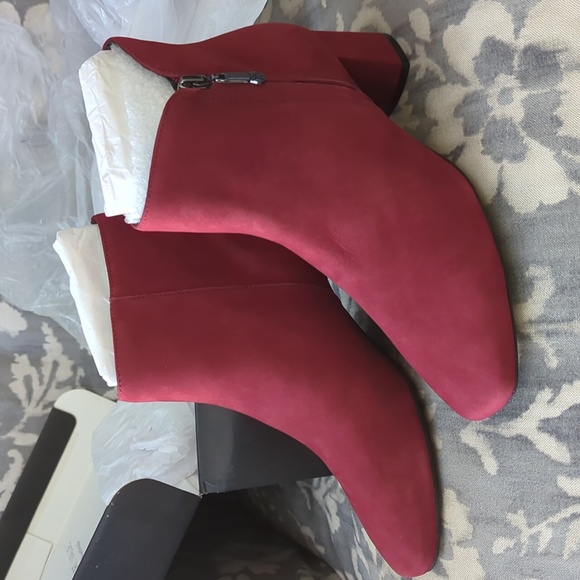 Marc Joseph | Shoes | Marc Joseph Leather Rouge Houston Bootie | Poshmark